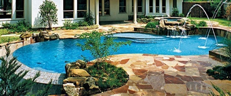 Top 3 High-Tech Swimming Pool Features - Innovation & Tech Today