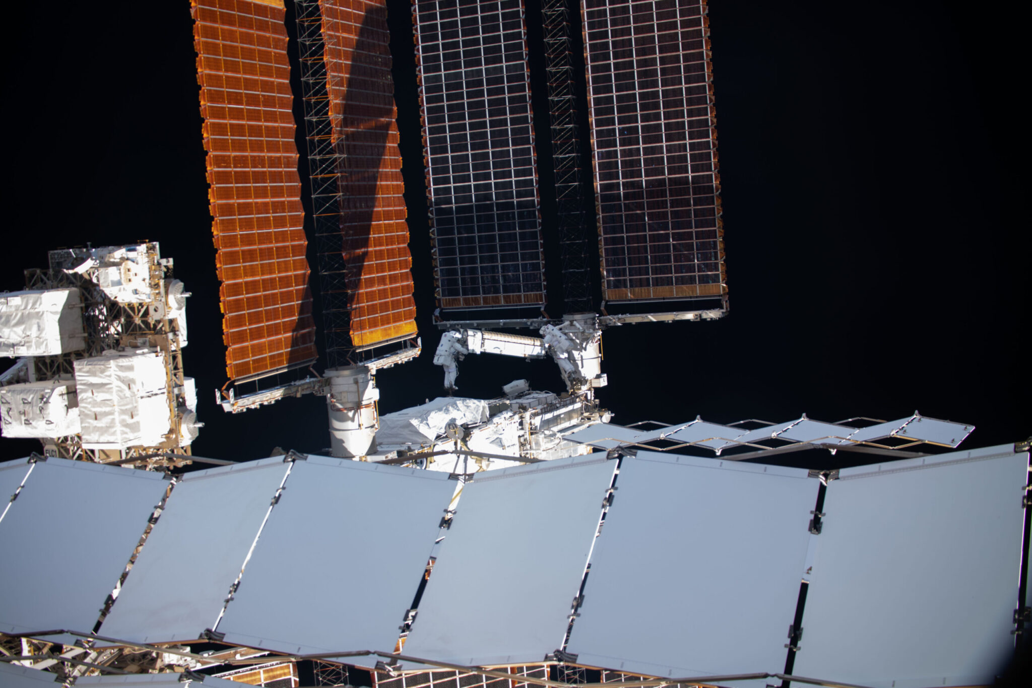 NASA Will Stream its Third ISS Spacewalk to Install New Solar Arrays ...
